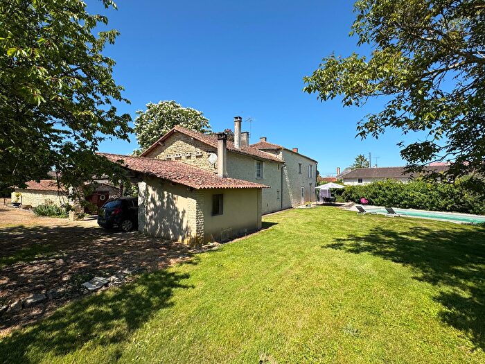 Maison à vendre - Vouzailles - 7 pièces - 4 chambres