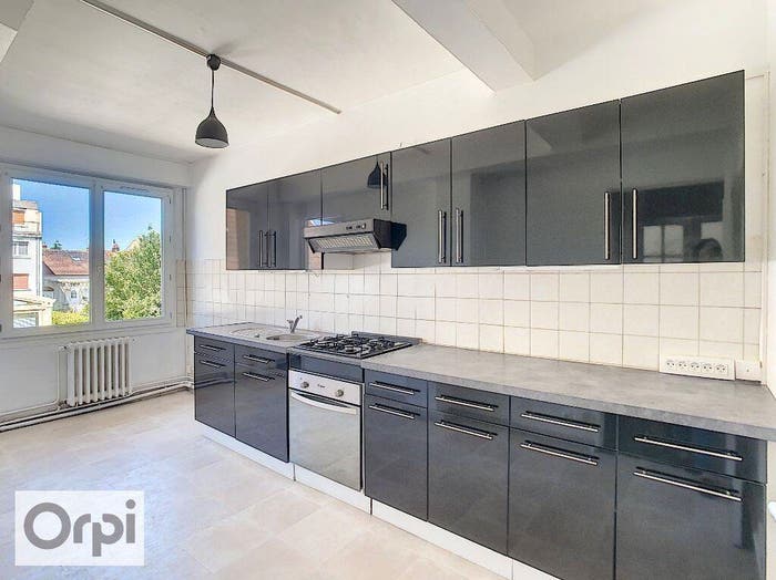Appartement 4 pièces à louer à Chantoiseau-Faucheroux, Montluçon