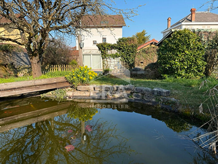 Maison à vendre - Les Abrets - 6 pièces - 2 chambres