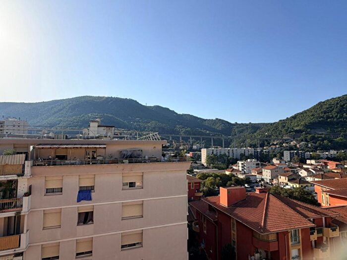 Appartement 3 pièces à Nice, Ariane, à vendre