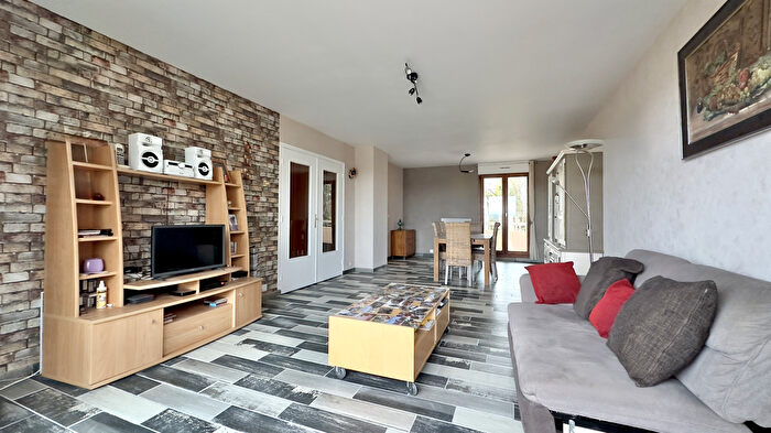 Appartement à vendre - Tassin-la-Demi-Lune, Charles de Gaulle - 5 pièces - 3 chambres