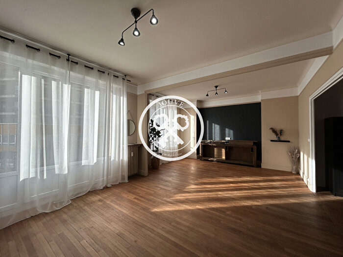 Appartement à vendre - Troyes, Gare - 4 pièces - 2 chambres