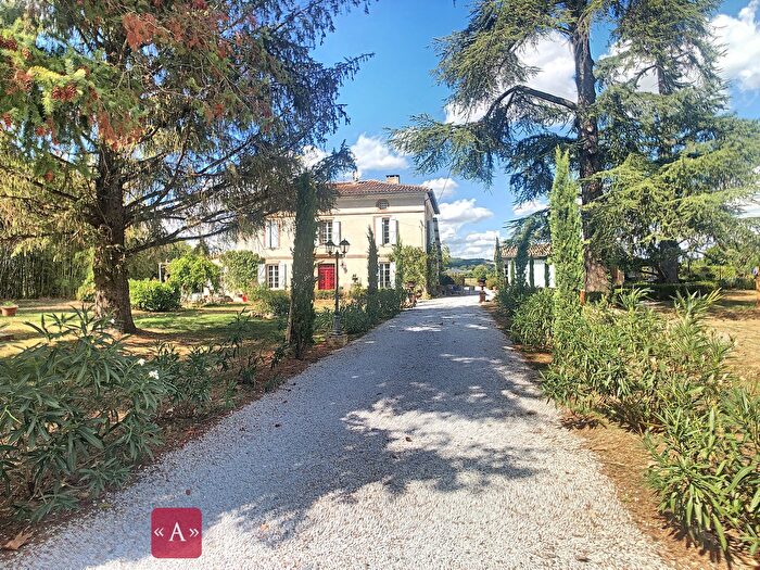 Maisons à vendre et appartements à louer - 1
