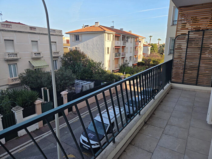 Appartement à vendre - Nice, Arenas - 3 pièces - 2 chambres