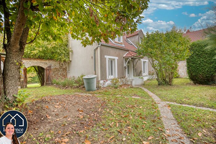 Montfort-l'Amaury - Maison 7 pièces à vendre