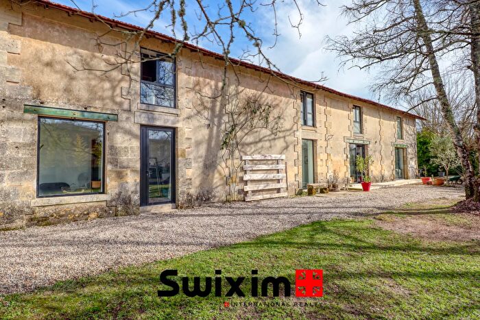 Maison à vendre - Castelnau-de-Médoc - 7 pièces - 4 chambres