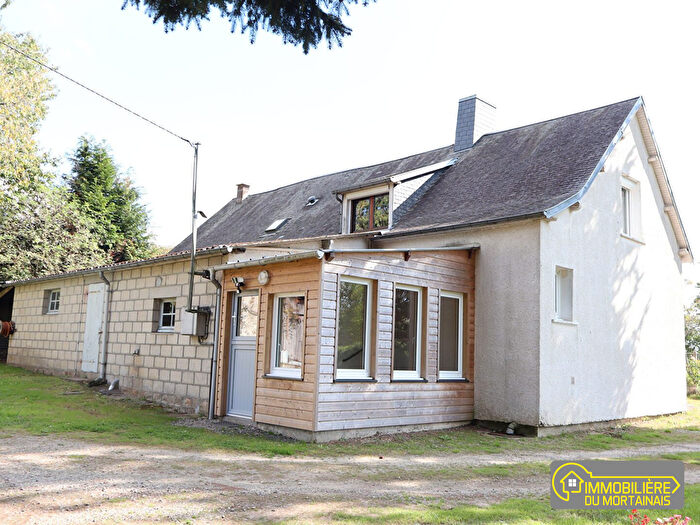 Maison à vendre - Saint-Georges-de-Rouelley - 4 pièces - 3 chambres