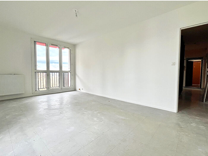 Appartement à vendre - Corbeil-Essonnes, Pressoir, Prompt - 3 pièces - 2 chambres