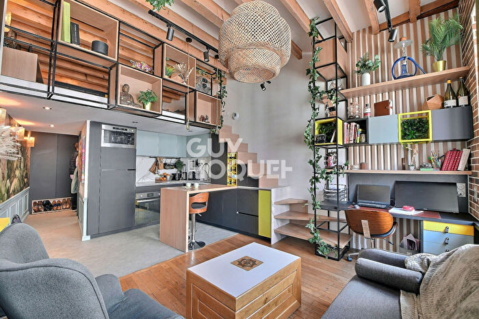 Appartement à vendre - Lyon e  - 2 pièces - 1 chambre