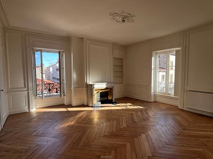 Appartement à louer - Ainay, Lyon ème arrondissement - 6 pièces - 5 chambres