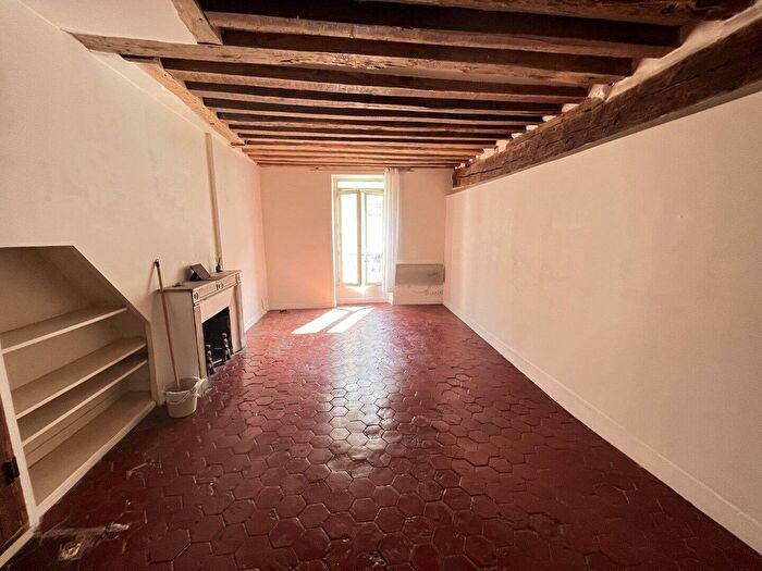 Appartement à louer - Île Saint Louis, Paris ème arrondissement - 2 pièces - 1 chambre