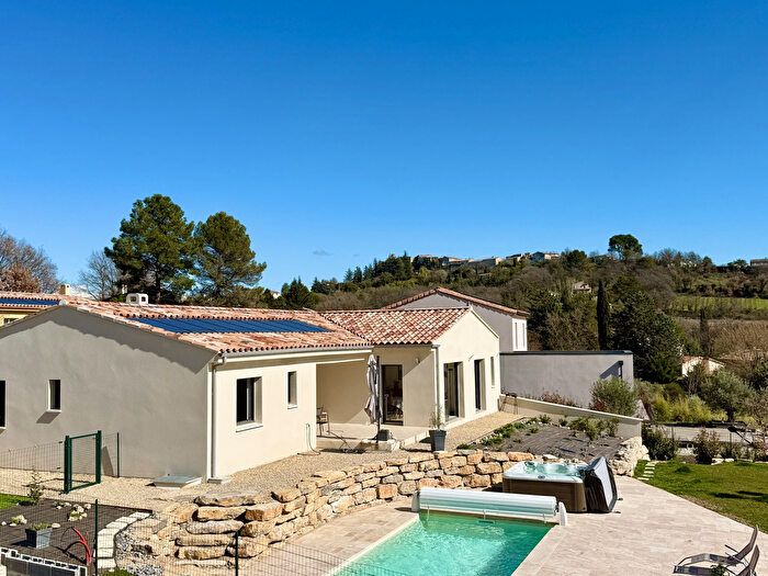 Maison à vendre - Pierrevert - 5 pièces - 3 chambres