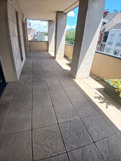 Appartement à louer - Brive-la-Gaillarde, Centre-ville, Pont Cardinal, Champanatier - 3 pièces - 2 chambres