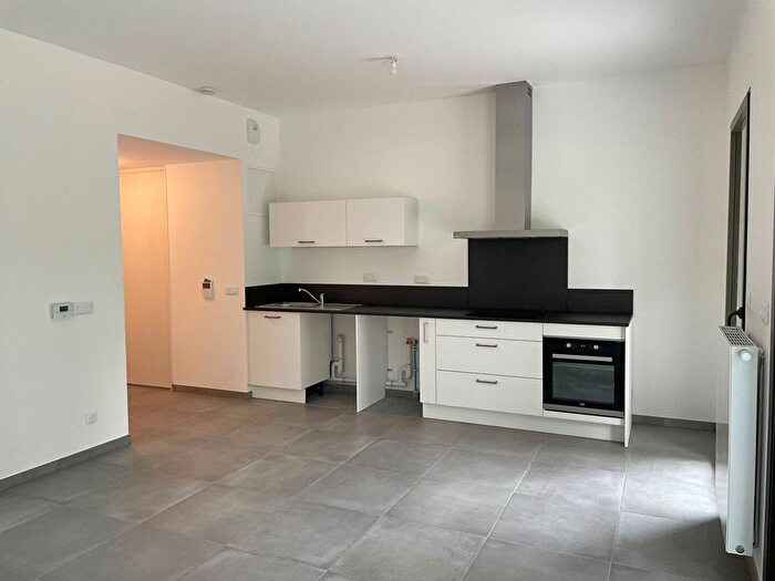 Appartement à louer - Chavril, Sainte-Foy-lès-Lyon - 2 pièces - 1 chambre