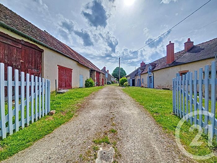 Maison 5 pièces à Deneuille-lès-Chantelle, à vendre