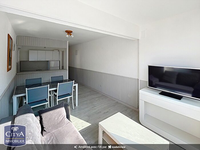 Saint-Cyprien, Le Port : Appartement 2 pièces à vendre