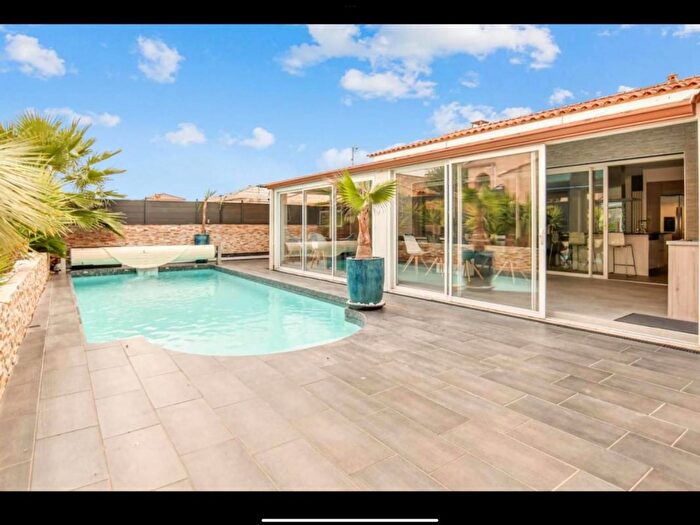 Maison à vendre - Gigean - 5 pièces - 4 chambres