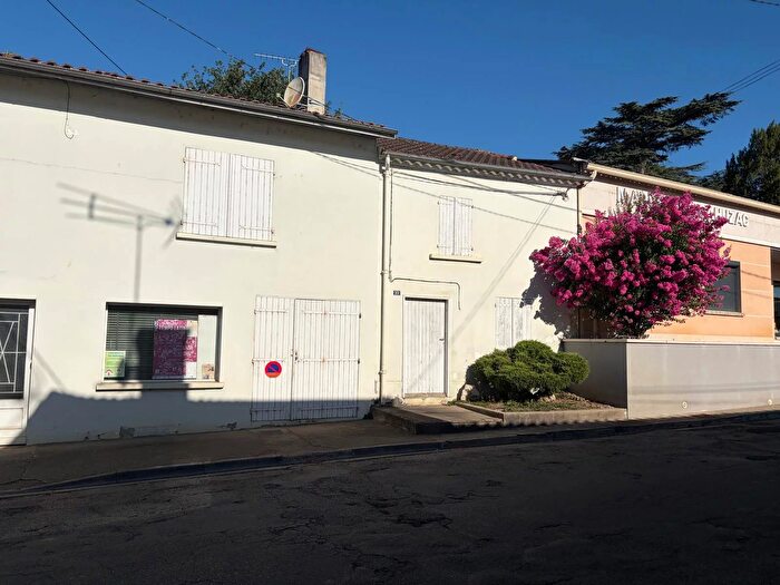 Maison 8 pièces à Vic-Fezensac, à vendre