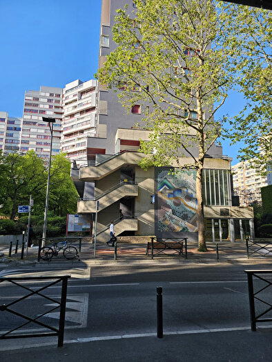 Appartement 4 pièces à Nanterre, Parc Nord, à vendre