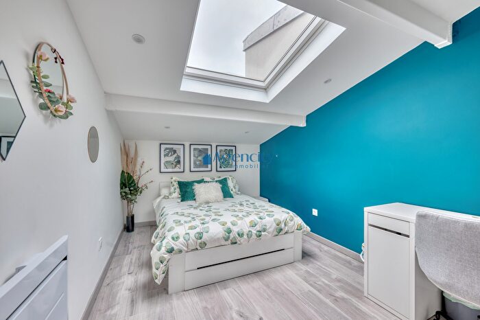 Maison à vendre - Champigny-sur-Marne, Coeuilly Village Parisien - 5 pièces - 4 chambres