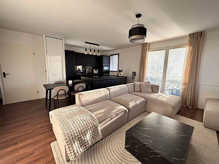 Appartement à vendre - Épinay-sur-Seine, Le Cygne dEnghien - 4 pièces - 2 chambres