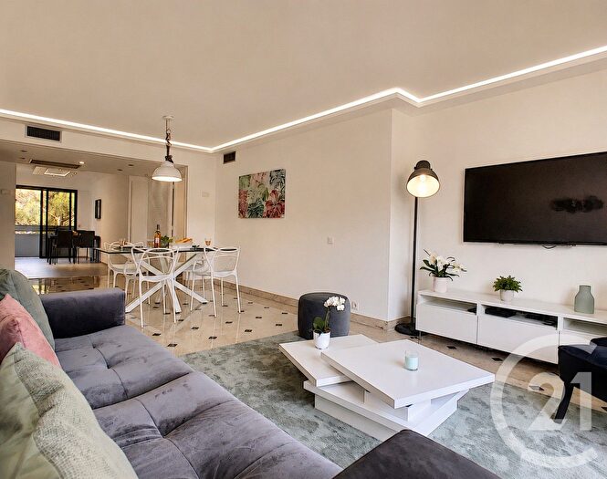 Appartement à louer - Nice, Carré dor - 3 pièces - 2 chambres