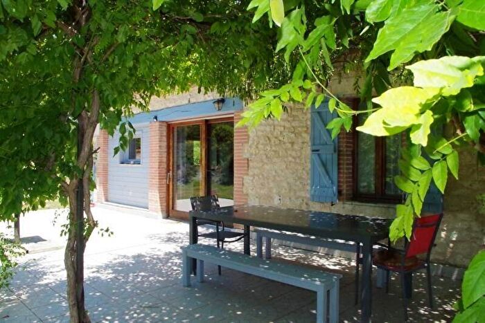 Maison à louer - Sainte-Marie - 4 pièces - 3 chambres