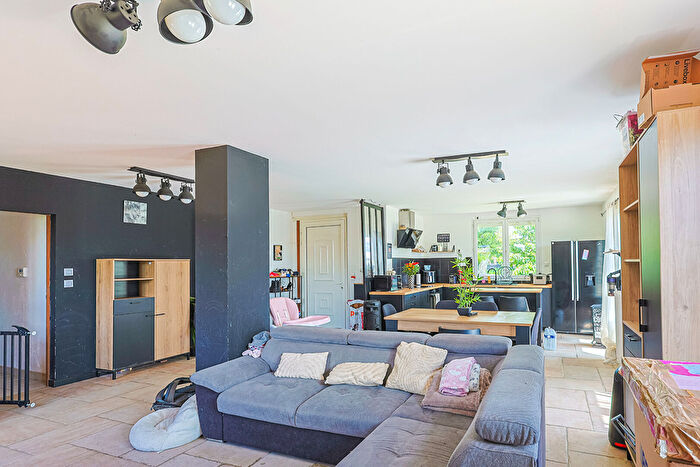 Castelnau-dEstrétefonds : Maison 4 pièces à vendre