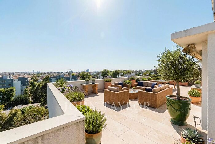 Appartement à vendre - Le Bouscat, Centre-ville, Robert Schuman - 7 pièces - 3 chambres