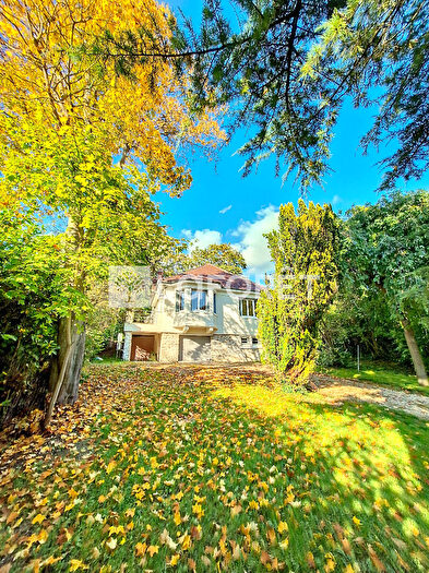 Maison 7 pièces à Villennes-sur-Seine, à louer