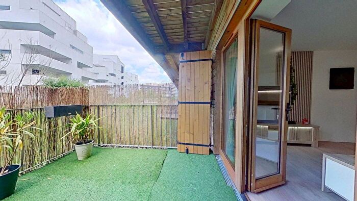 Birambits, Bègles : Appartement 2 pièces à louer