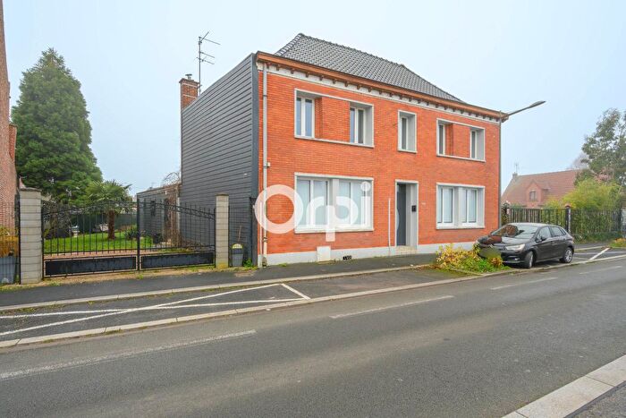 Maison à vendre - Guesnain - 6 pièces - 4 chambres