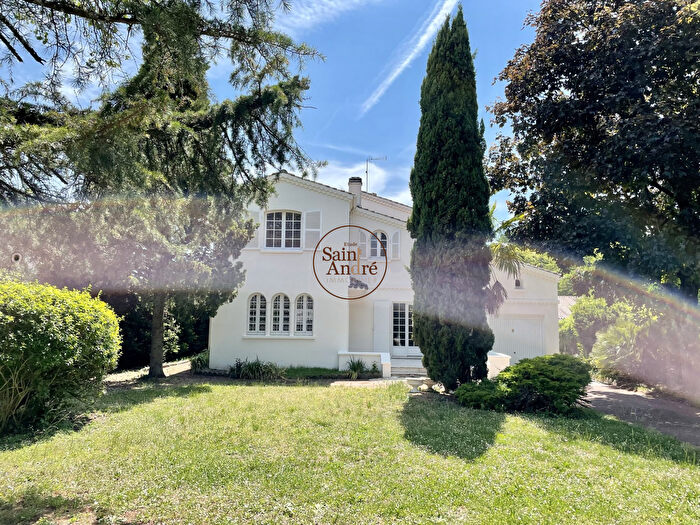 Maison 2 pièces à vendre à Angoulême