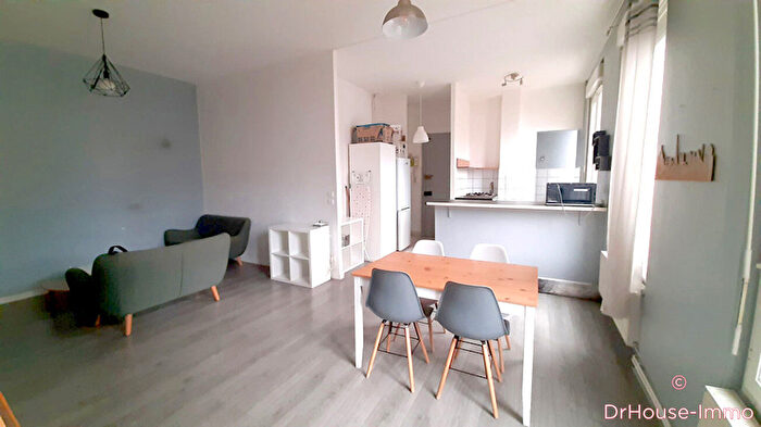 Appartement à vendre - Saint-Étienne, La Terrasse, Bel Air, Bergson, Carnot - 3 pièces - 2 chambres