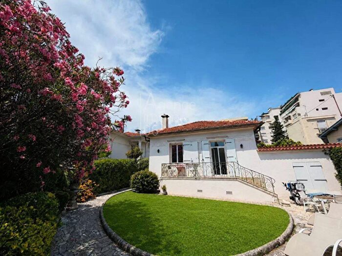 Carnot, Cannes - Maison 5 pièces à louer