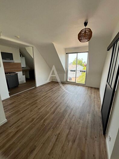 Appartement à louer - La Chaussée-Saint-Victor - 2 pièces - 1 chambre