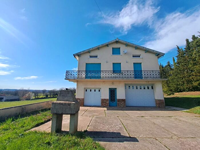Maison à louer - Carmaux - 4 pièces - 3 chambres