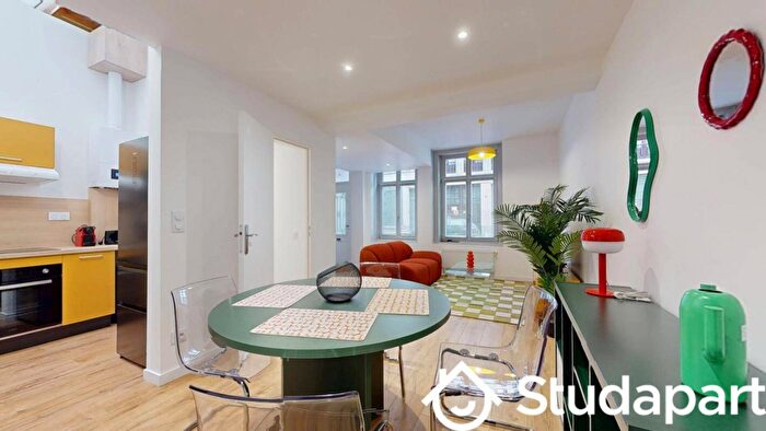 Appartement à louer - Vieux Lille - 1 pièce - 4 chambres