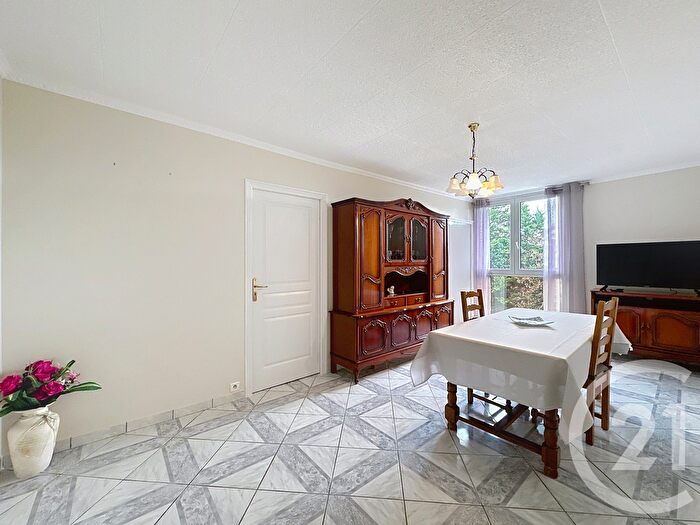 Thiais, Clury, Victor Hugo : Appartement 4 pièces à vendre