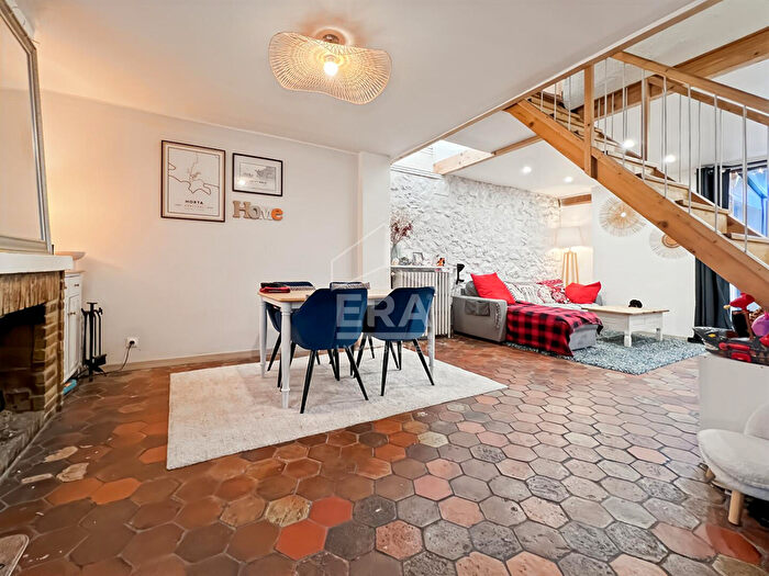 Maison à vendre - Mennecy, Centre-ville, Gare, Châtries, Château, Bel-Air - 6 pièces - 4 chambres