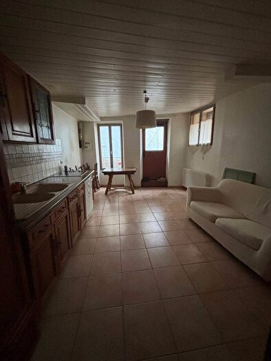 Maison à louer - Laroquebrou - 3 pièces - 2 chambres