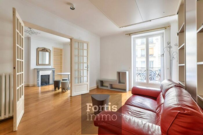 Jardin des Plantes, Paris 5ème arrondissement : Appartement 3 pièces à louer
