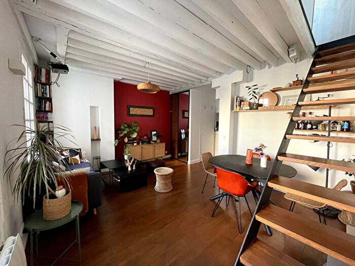 Appartement à louer - Bassin de la Villette, Paris ème arrondissement - 3 pièces - 2 chambres