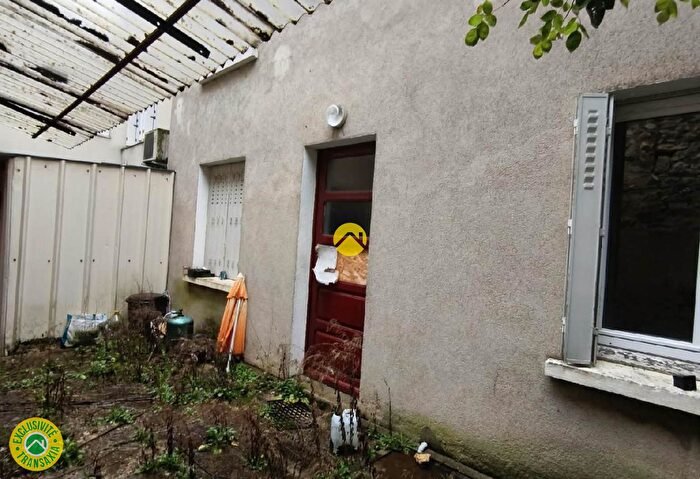 Maison à vendre - Argenton-sur-Creuse - 3 pièces - 2 chambres