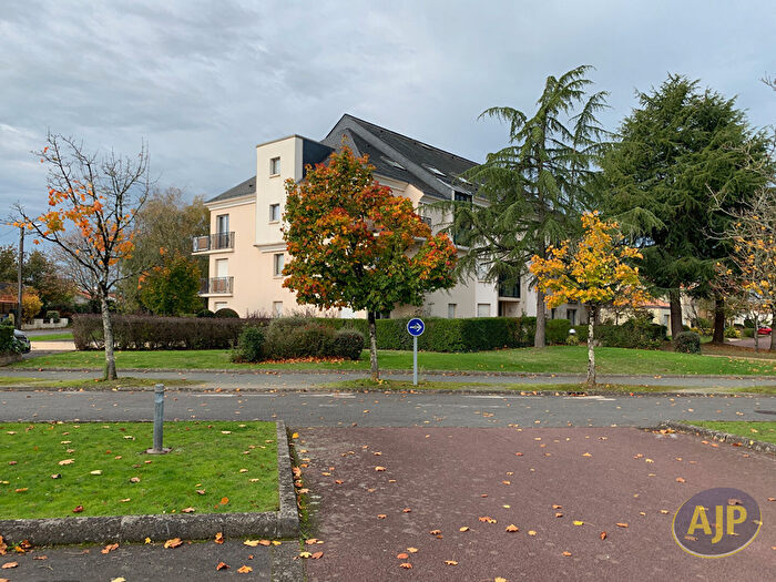 Appartement à vendre - Saint-Sébastien-sur-Loire, Est - 2 pièces - 1 chambre