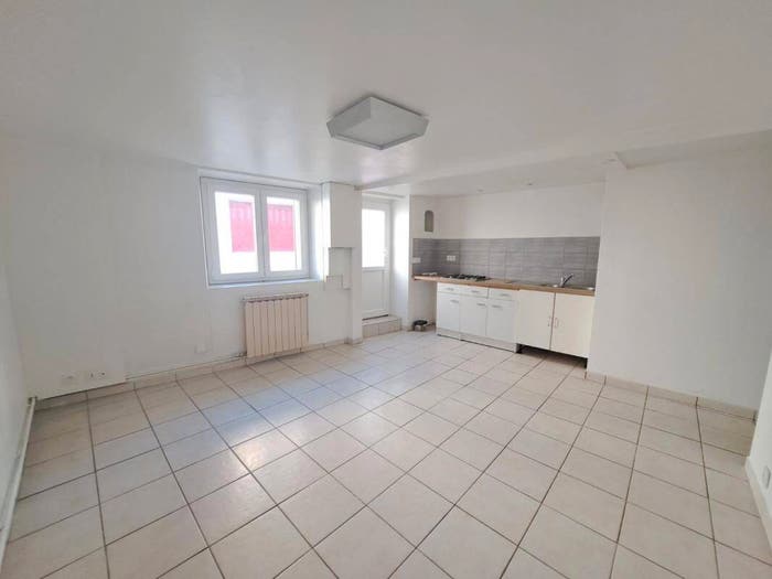 Maison 3 pièces à Peripherie, Vif, à louer