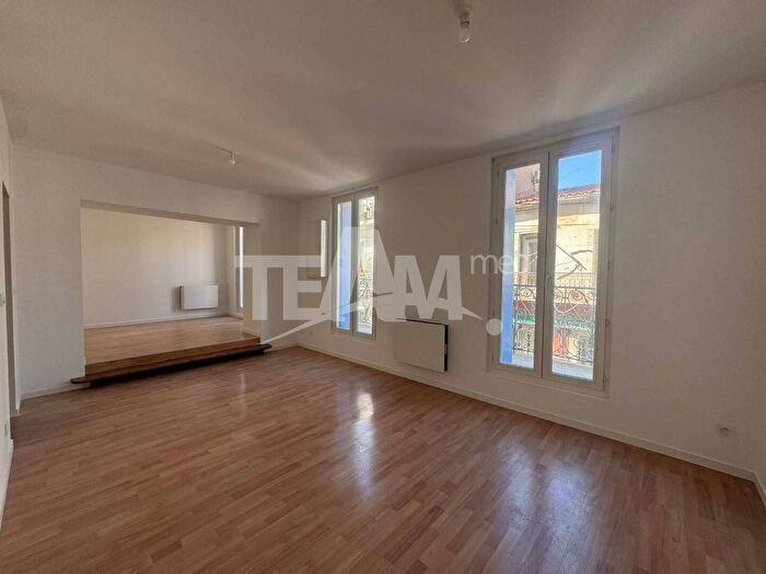 Mont Saint Clair-Hôtel de Ville, Sète : Appartement 4 pièces à louer