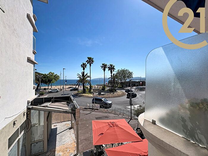 Appartement 2 pièces à vendre à Fréjus