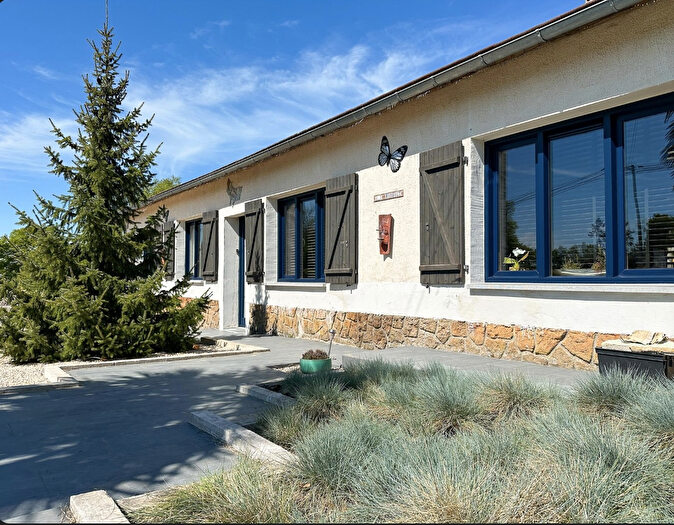 Maison à vendre - Saint-Léger-Magnazeix - 4 pièces - 3 chambres