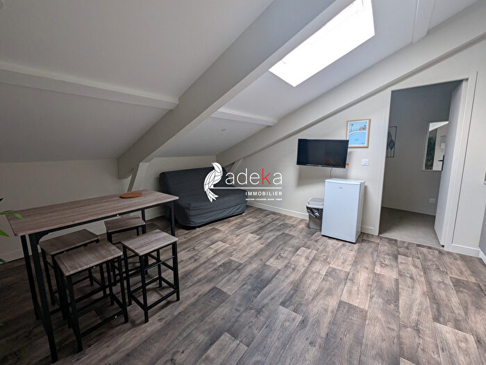 Riom, Centre-ville : Appartement 2 pièces à louer